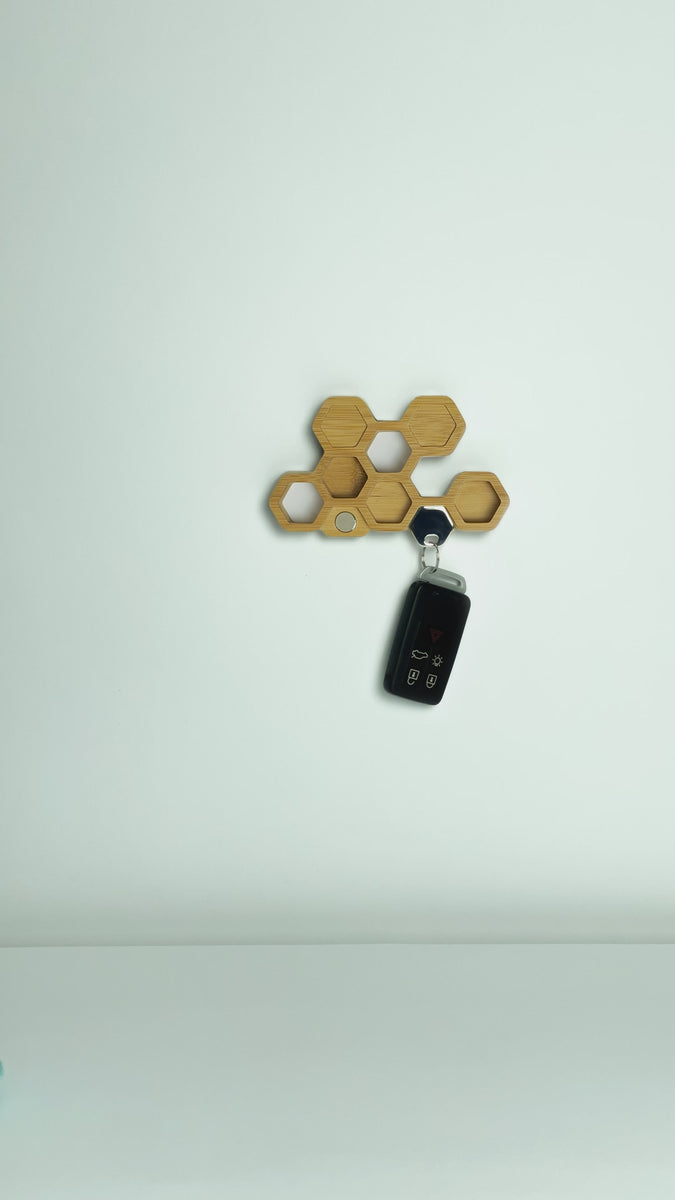 Honeycomb Bamboo Key Holder – Magnetic Wall-Mounted Key Rack – BU Products